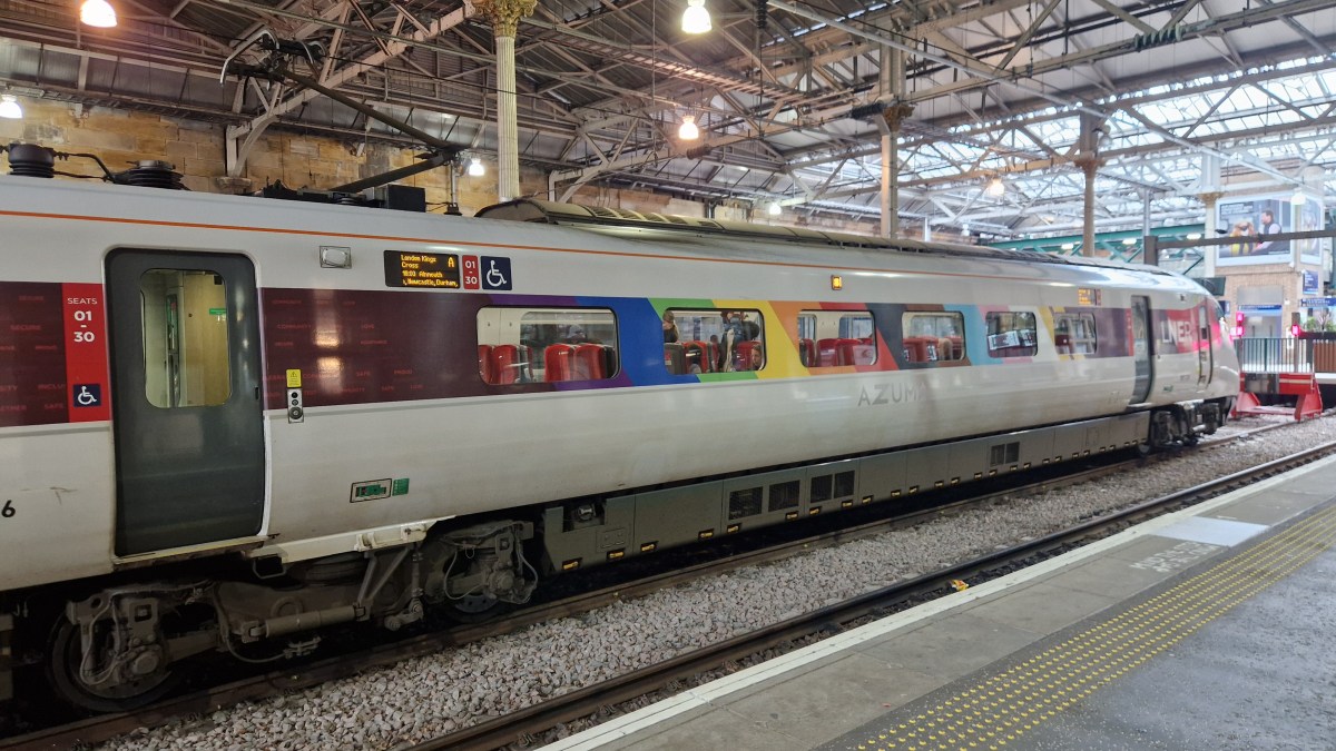 EDB-PBO LNER – 1st Class – Flights & Times